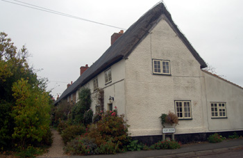 Hosted By Bedford Borough Council: 1-6 Top Row Bletsoe