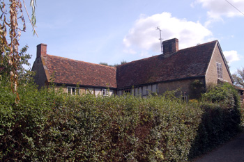Hosted By Bedford Borough Council: 2-3 Oldway Bletsoe