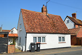 Hosted By Bedford Borough Council: 93 High Street Riseley