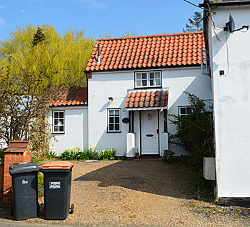 Hosted By Bedford Borough Council: 18 to 22 Gold Street Riseley