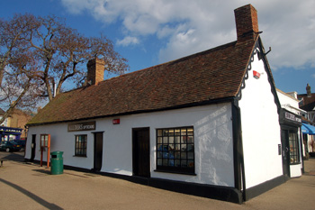 Hosted By Bedford Borough Council: 21 Market Square Sandy