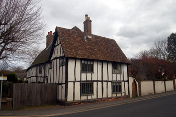 Hosted By Bedford Borough Council: Green Gables - 97 High Street Sandy