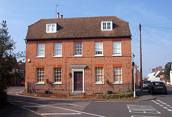 Hosted By Bedford Borough Council: 22 George Street Woburn